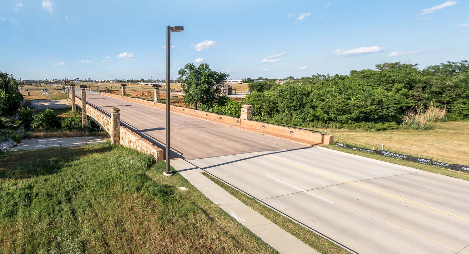 Glade Parks Boulevard Bridge - Halff