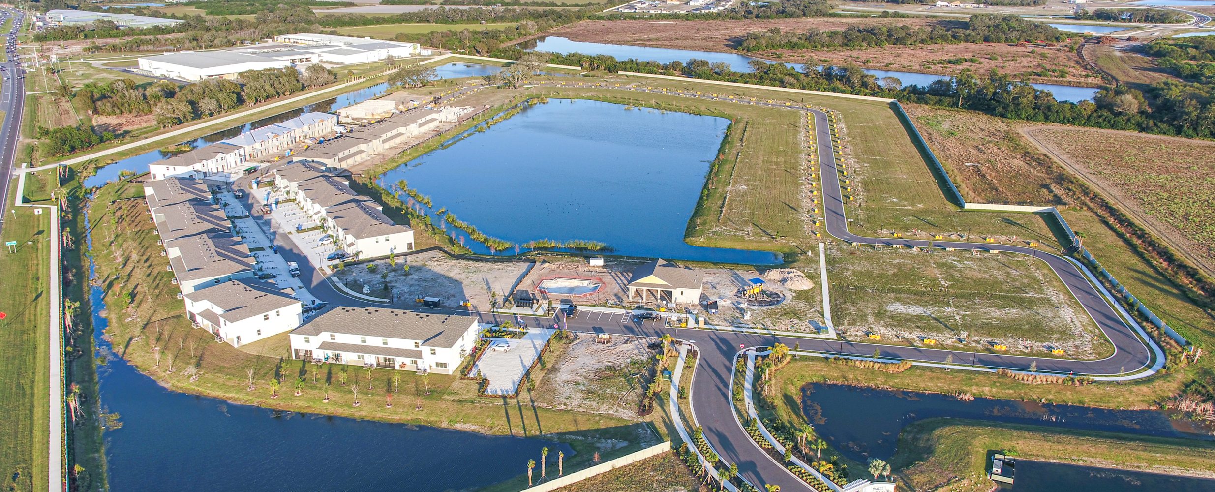 Mangrove Manor - Halff